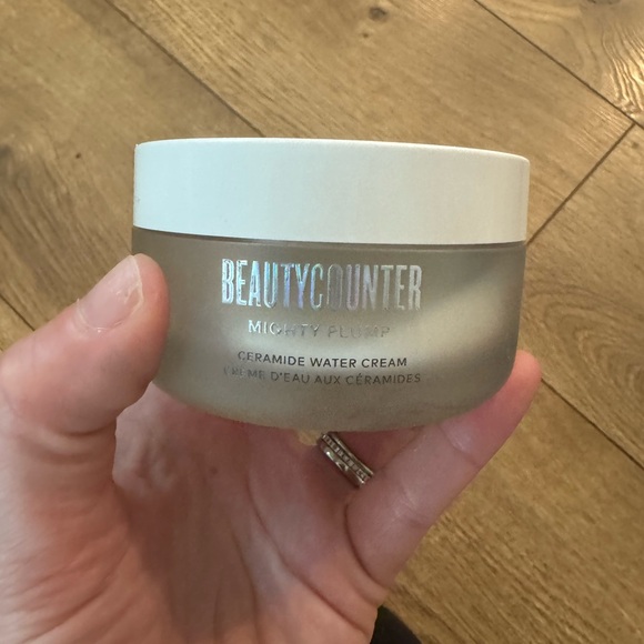 beautycounter | Skincare | Beautycounter Mighty Plump Ceramide Water ...